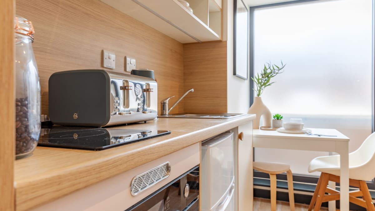 Photos and Video of The Gorge in Exeter | The Gorge