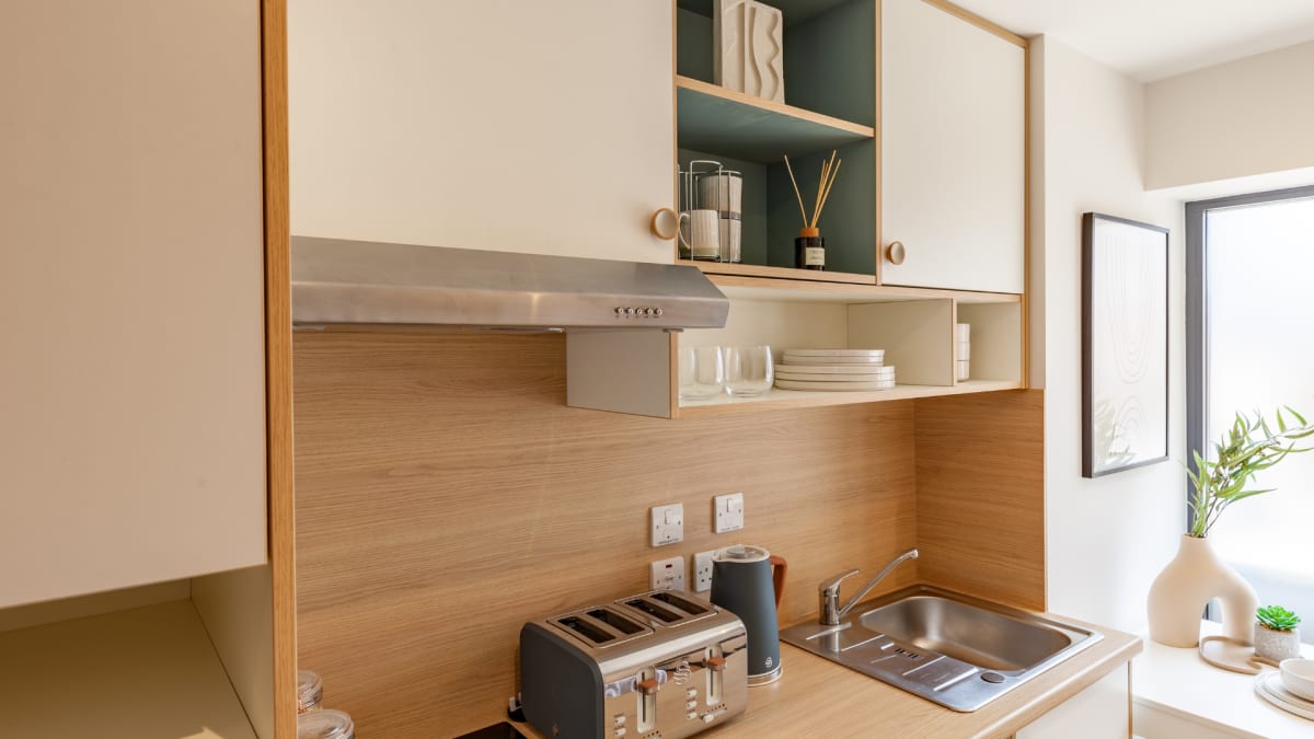 Photos and Video of The Gorge in Exeter | The Gorge