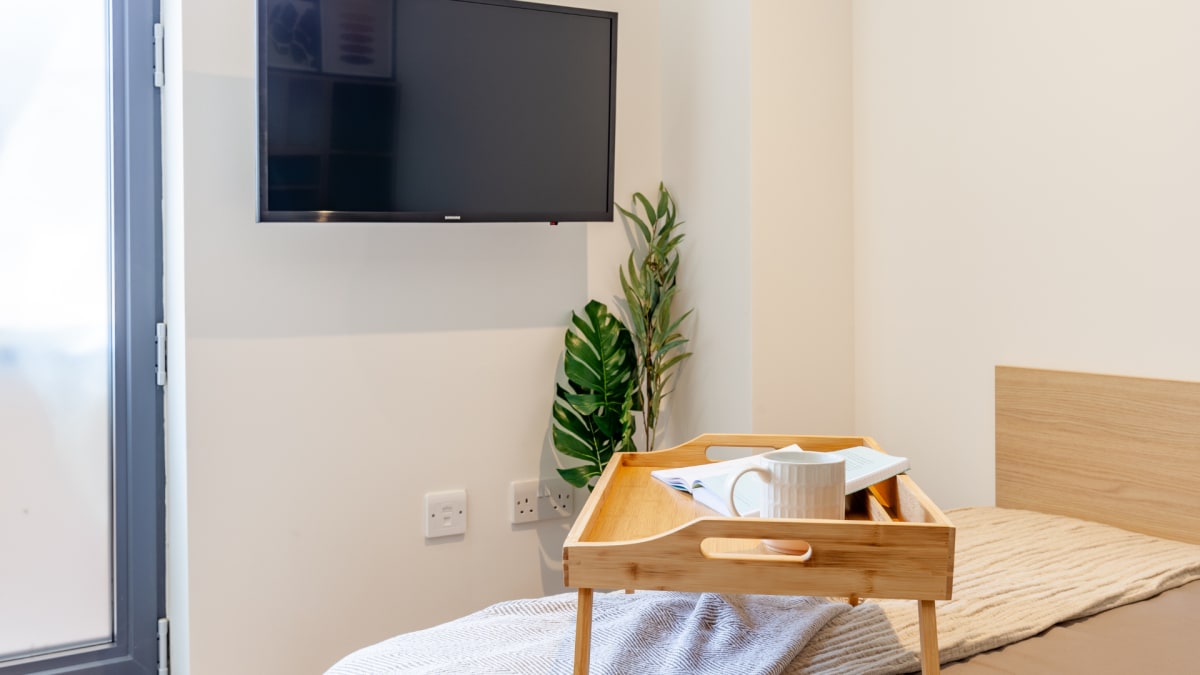 Photos and Video of The Gorge in Exeter | The Gorge