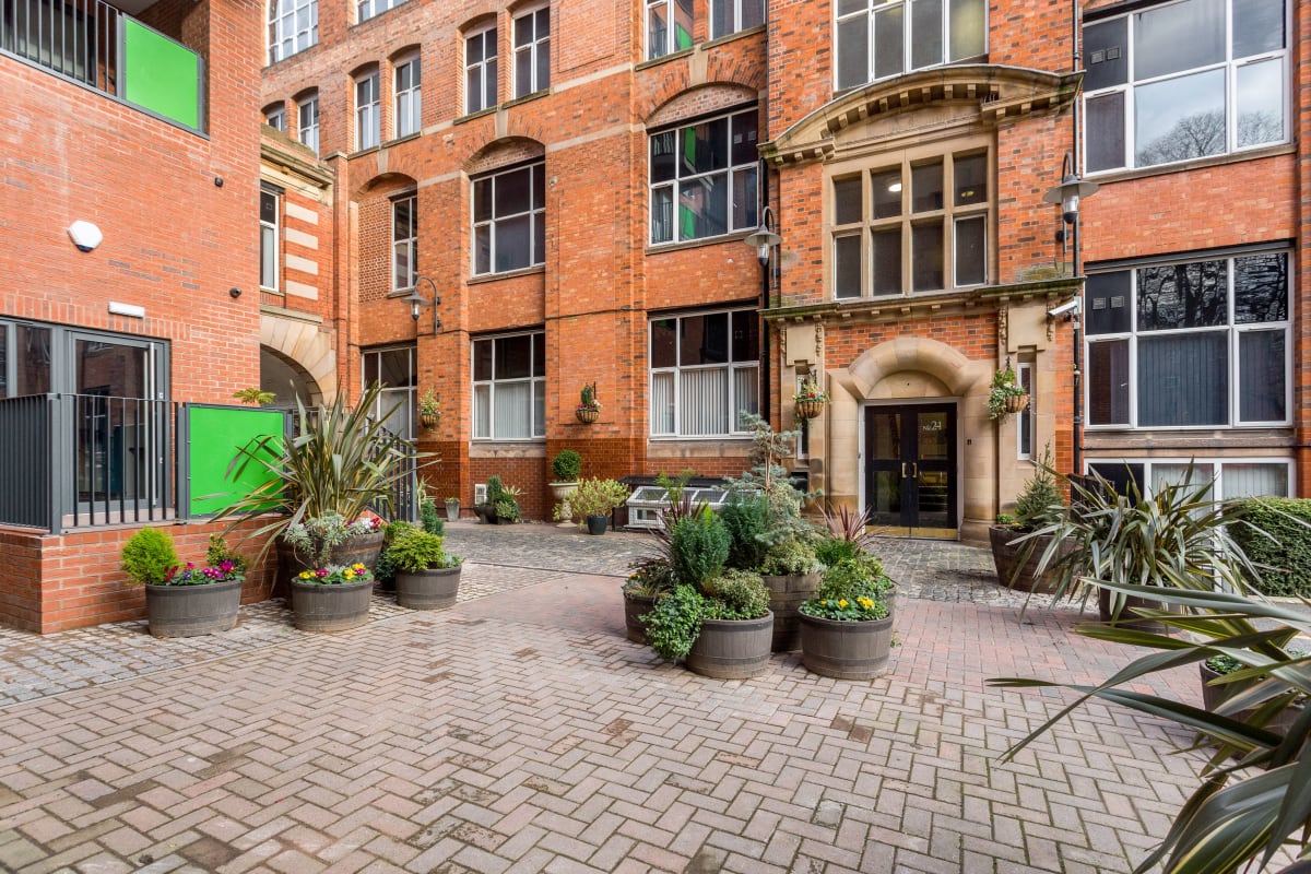 Gallery of Queen Street Quarter in Leicester.