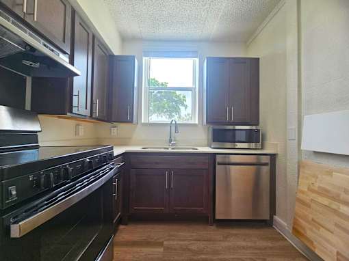 Photos and Video of Lauderhill Point Apartments in Ft Lauderdale, FL
