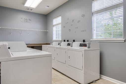 Photos and Video of Brookstone Crossing Apartments in Cold Spring, KY