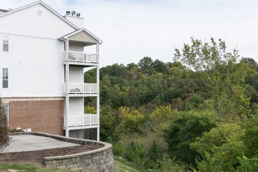 Photos and Video of Brookstone Crossing Apartments in Cold Spring, KY