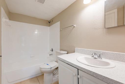 Photos and Video of Del Rio Apartment Homes in Tampa, FL