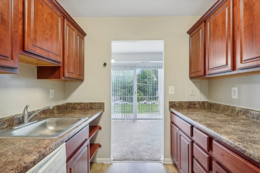 Suitland, MD Apartments for Rent | Andrews Ridge