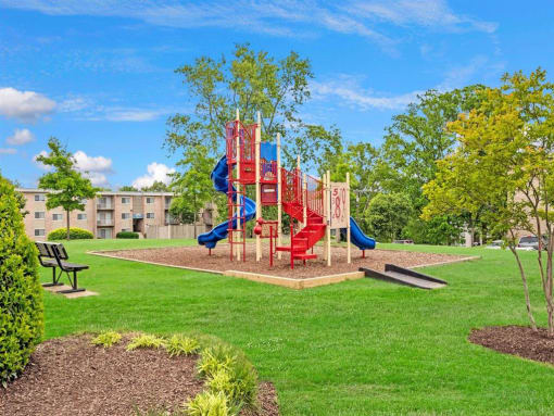 Suitland, MD Apartments for Rent | Andrews Ridge