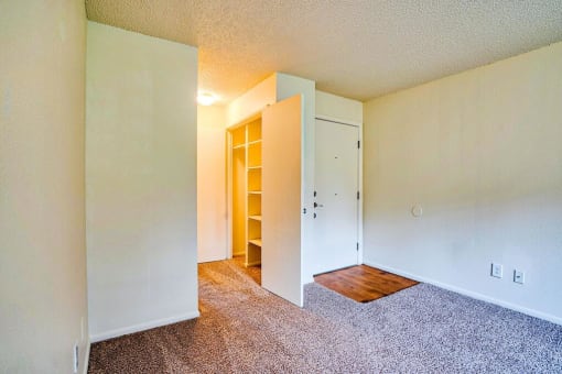 Photos and Video of Maple Terrace Apartments in Hillsboro, OR