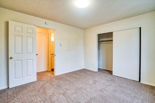 Photos and Video of Maple Terrace Apartments in Hillsboro, OR