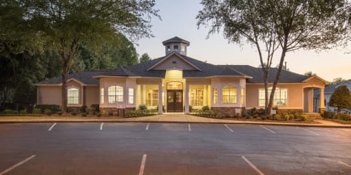 Apartments in the 28217 Area | Parkside at South Tryon