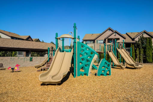 Apartments for Rent in Seattle, WA | Creston Point