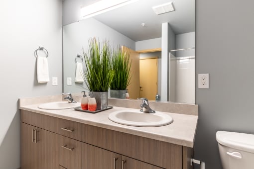 South Everett, WA Apartments | Manor Way | Photos