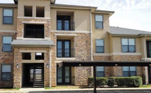 Photos and Video of PECAN POINTE in Temple, TX