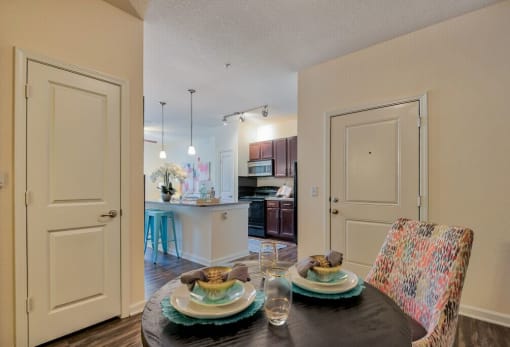 See Inside Apalachee Point | Photo Gallery | Tallahassee Apartments