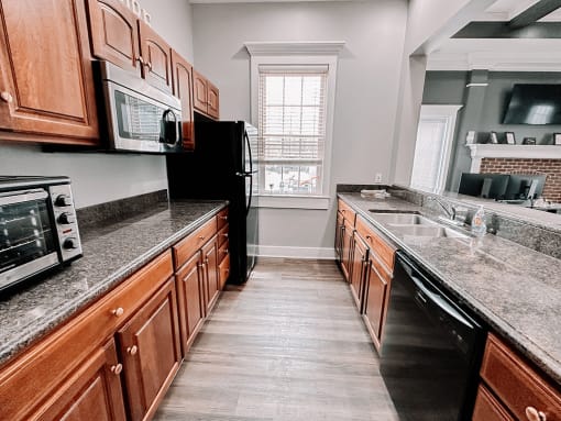 Photo Gallery | Creekside At Taylor Square | Reynoldsburg, OH