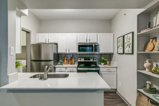 Tech Ridge Apartments Austin | Canyon Ridge | Photos