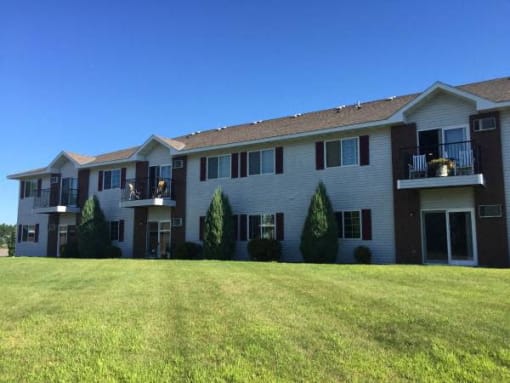 Apartments for Rent in Baxter, MN | Clearwater Estates II