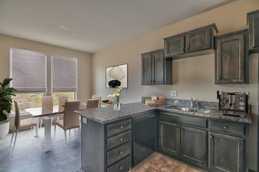 Photos and Video of Delaware Ridge in Kansas City, KS