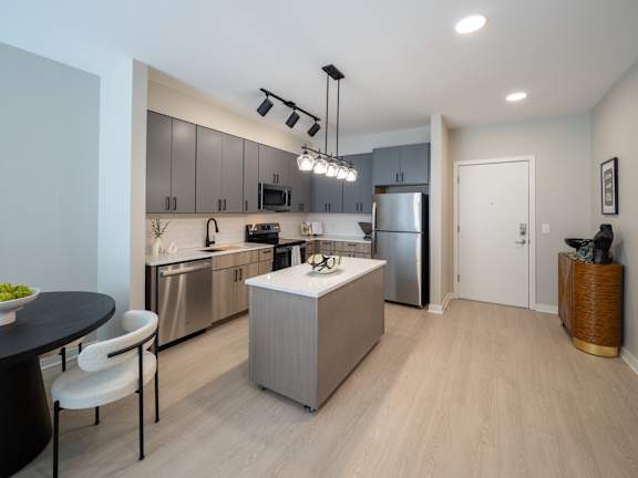 Brand New Apartments in NE D.C. | Jayde Parkside