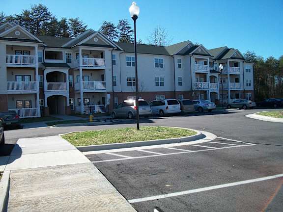 Affordable Mocksville, NC Apartments | Rowan Pointe