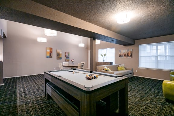 Jefferson Park Apartments | Apartment and Community Amenities