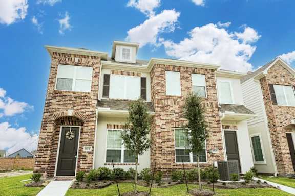 Floor Plans of Clearwater at Balmoral in Humble, TX