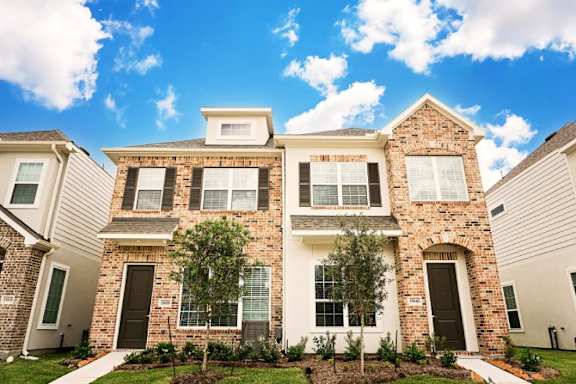 Floor Plans of Clearwater at Balmoral in Humble, TX