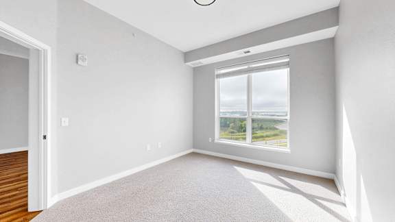 Studio, 1, 2 & 3 Bedroom Apartments in Maple Grove | The Edison at ...