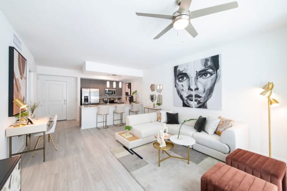 Platform 3750 | Apartment and Community Amenities