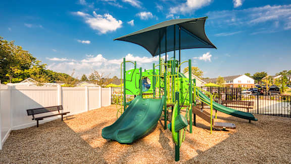 Chadwick Manor Townhomes | Apartment and Community Amenities