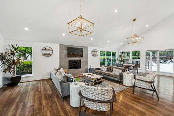 Apartments in Chapel Hill, NC | Chapel View