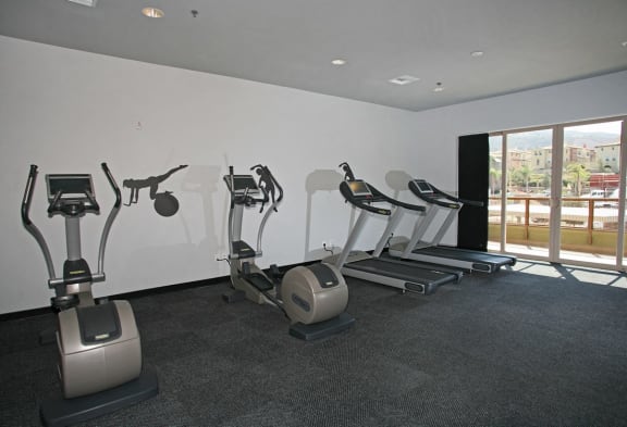 Crest 850 | Apartment and Community Amenities