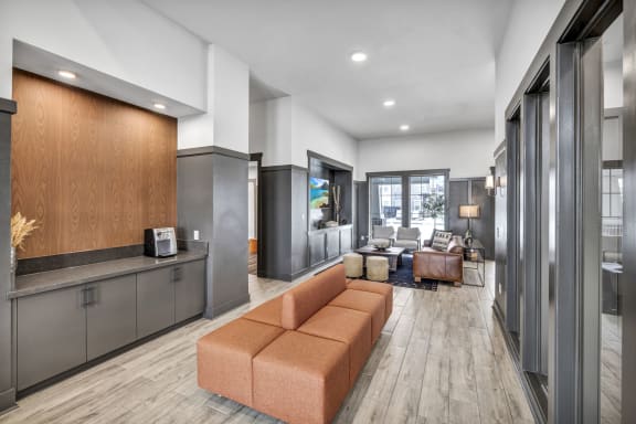 Photos and Video of Seven07 Lofts in San Antonio, TX