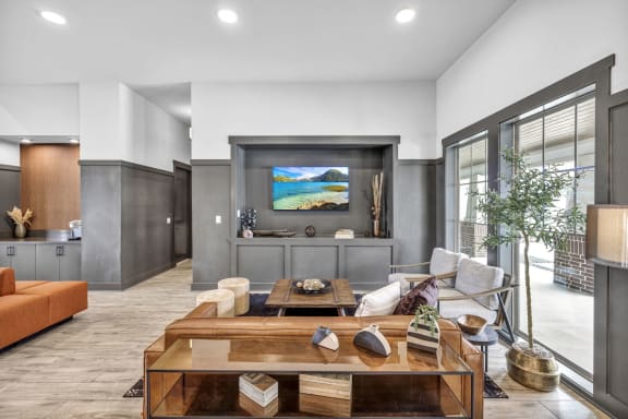 Photos and Video of Seven07 Lofts in San Antonio, TX