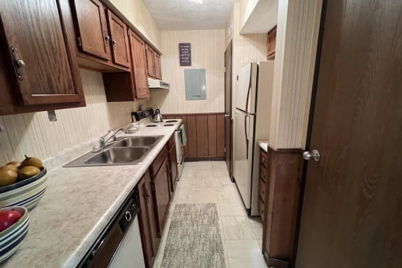 Spacious Fort Wright Apartments | Devou Village | Amenities