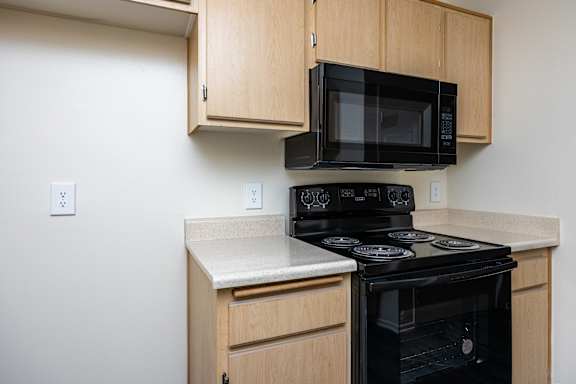 Floor Plans of Parc Ridge Apartments in Northridge, CA