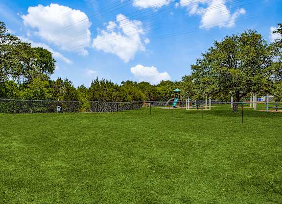 Luxury Apartments North Austin | Canyon Ridge