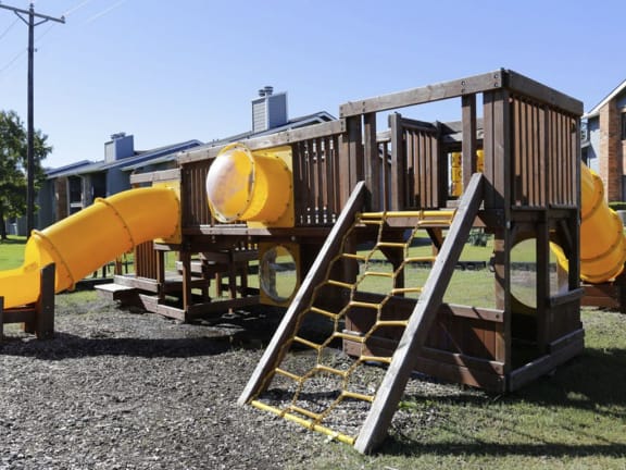 Pet-Friendly Apartments in Irving, TX | Water Ridge | Amenities