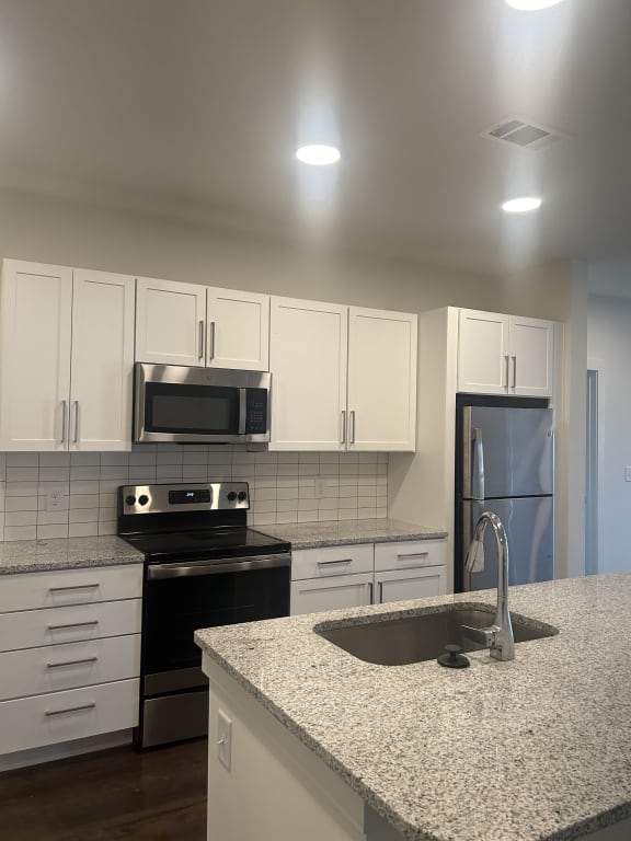 Wesley Place | Apartment and Community Amenities