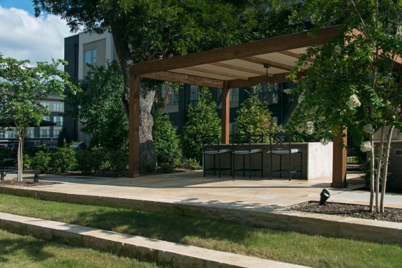 Luxury Apartments in North Dallas | Everra Midtown Park Apartments