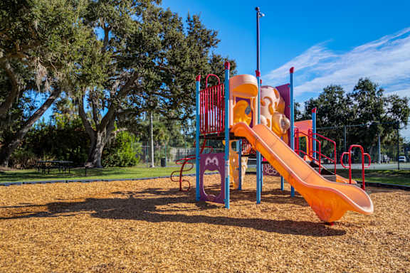 Luxury Apartments in Sarasota | L’Estancia Apartments