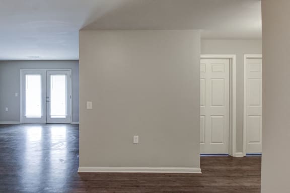 Photos and Video of Northside Drive Apartments in Crossville, TN