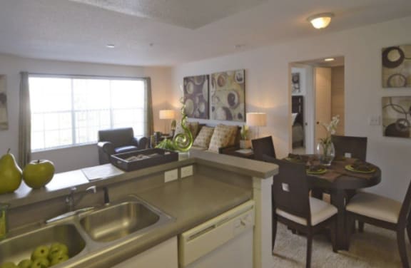 Photos Gallery | Sundance Pointe Apartments