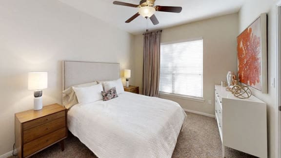 1, 2 & 3 Bedroom Apartments in Carrollton, TX | Wind Dance