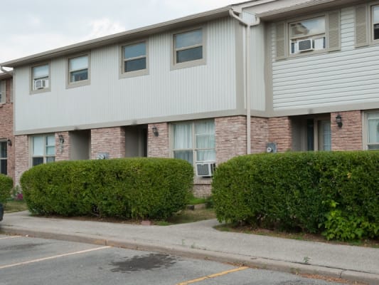 Realstar Management Partnership | Apartments in Toronto, ON | RENTCafe