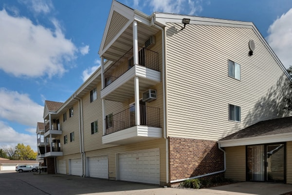 Goldmark Property Management, Inc. | Apartments in Fargo, ND | RENTCafe