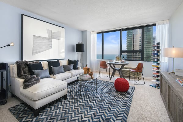 Horizon Group | Apartments in Chicago, IL | RENTCafe