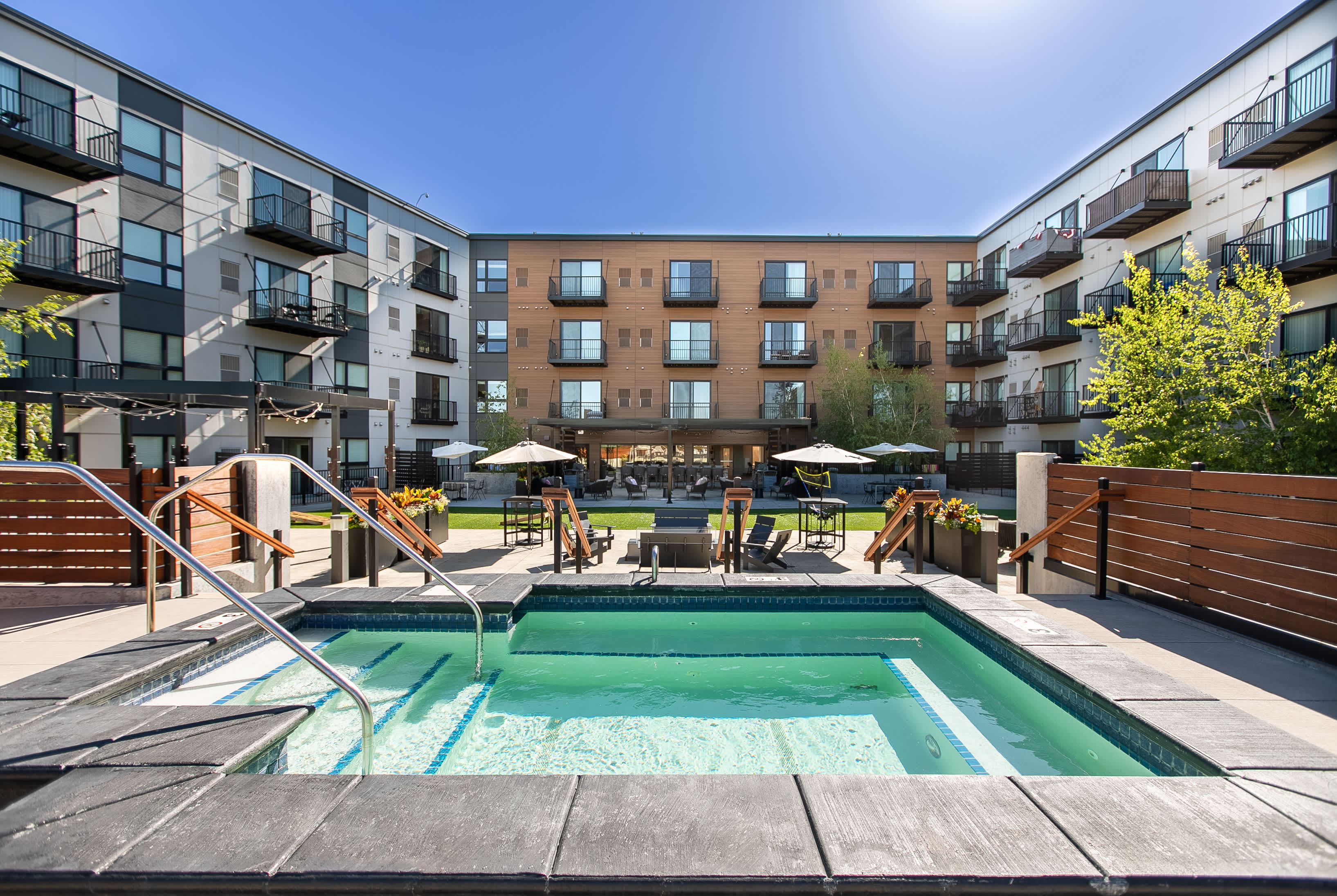 Lowa46 | Interactive Property Map