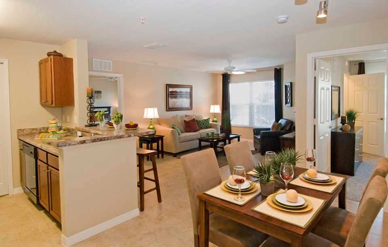 Cross Creek | Affordable Apartments for Rent in Tampa, FL