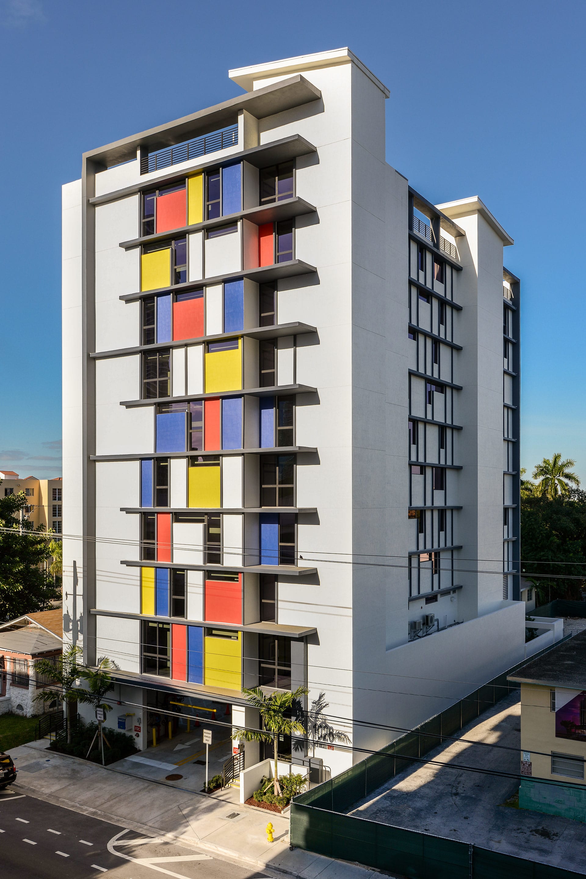 West Brickell Tower | Spacious Senior Apartments in Miami, FL