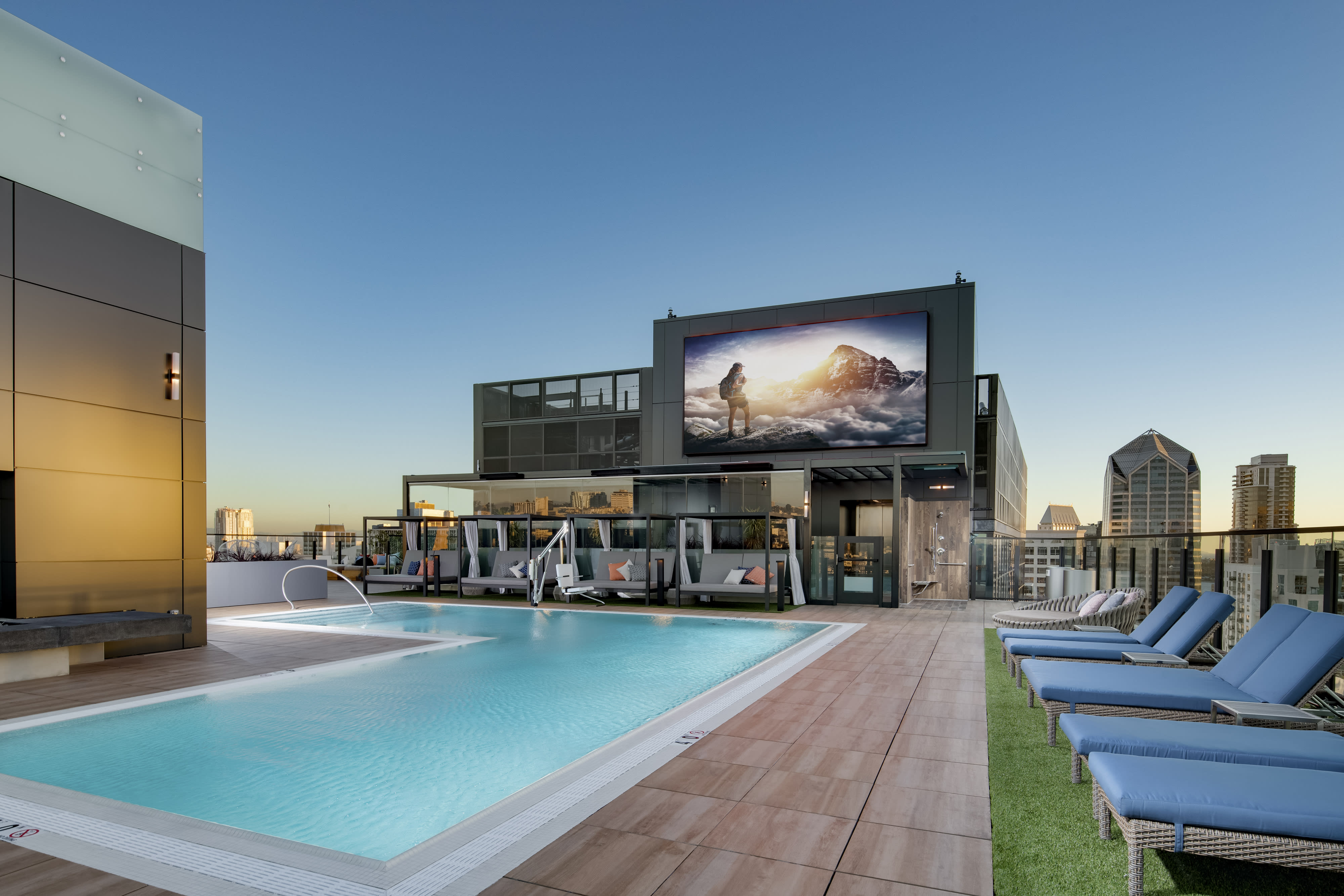 Luma Apartments | Apartments in San Diego | Little Italy Apartments